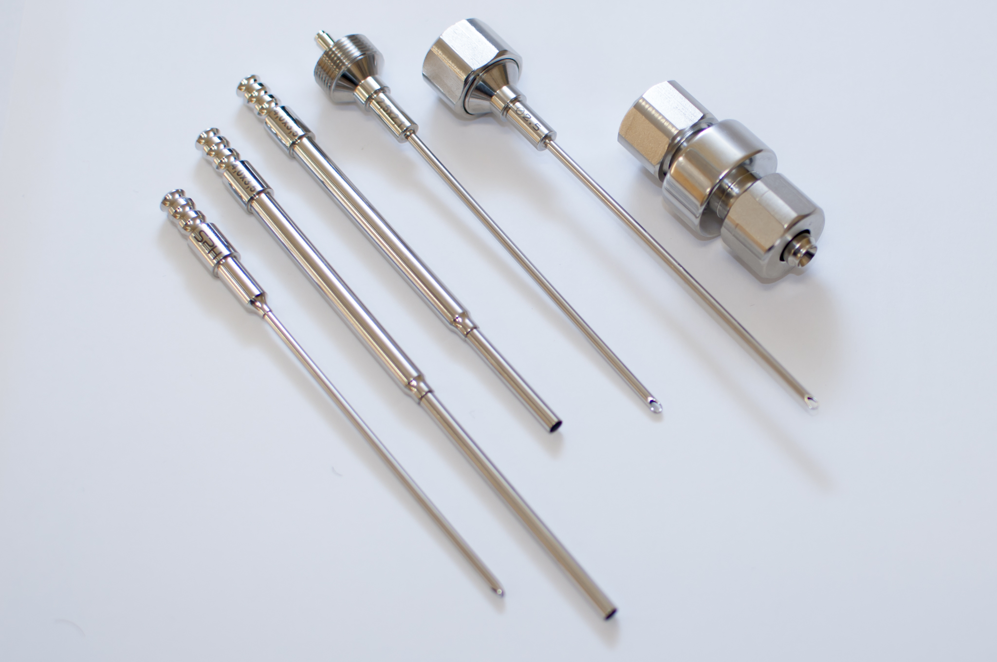 Components: Filling needles